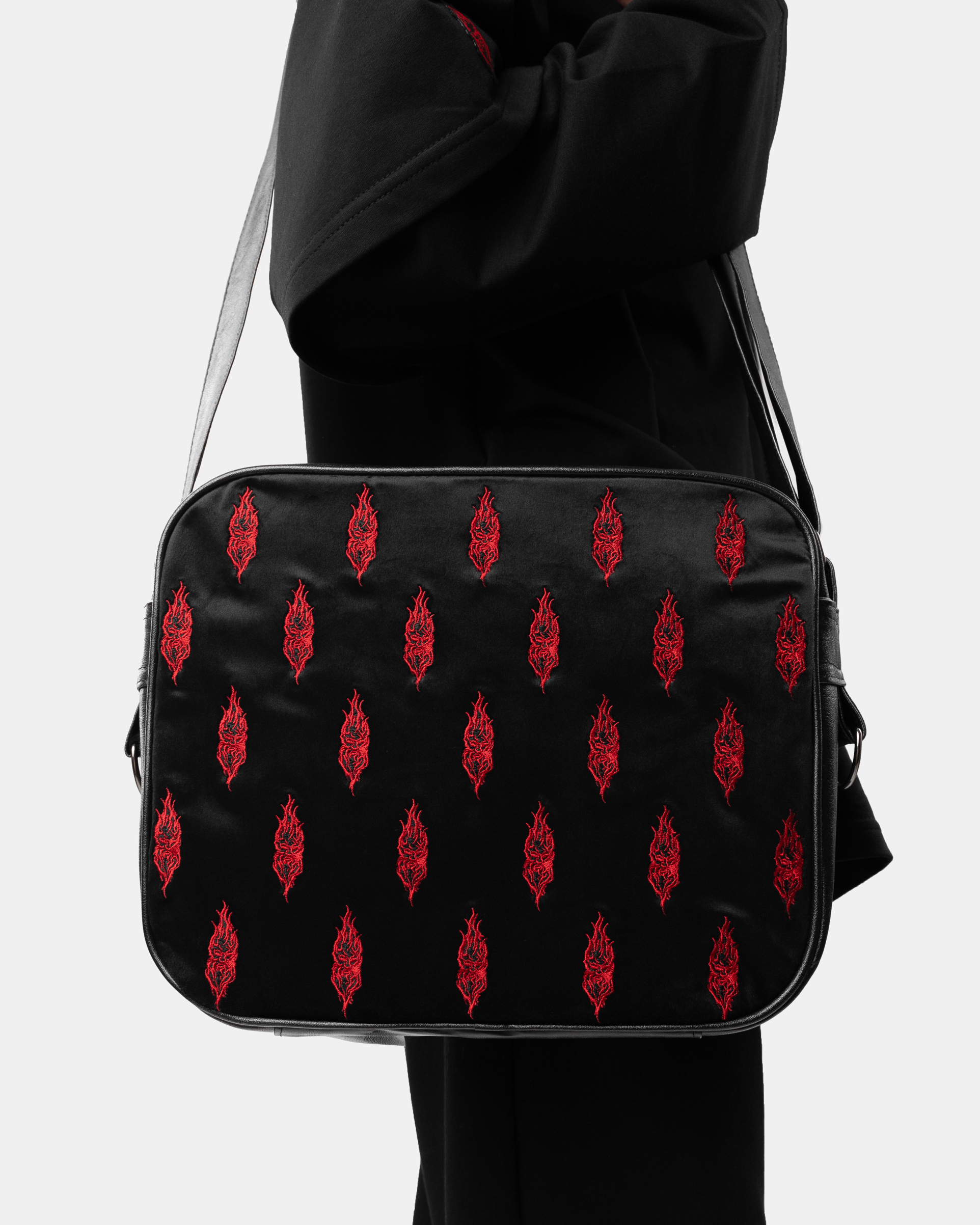 Torch - Hollow/red